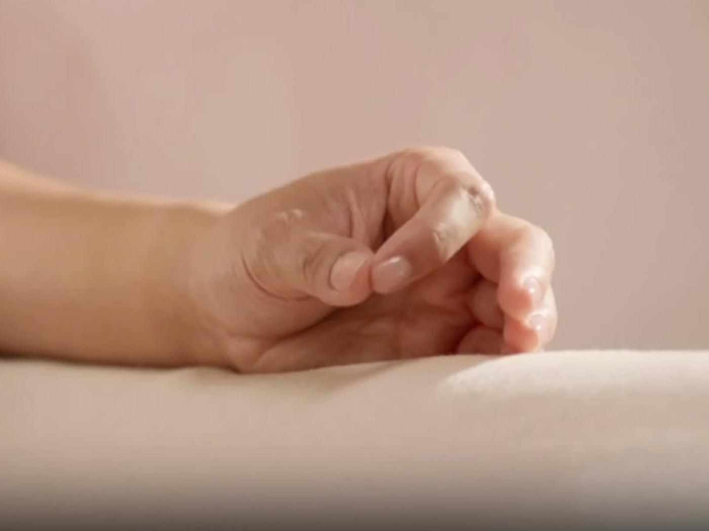 A Guide To Apple Vision Pro Gestures And Controls – ZyberVR